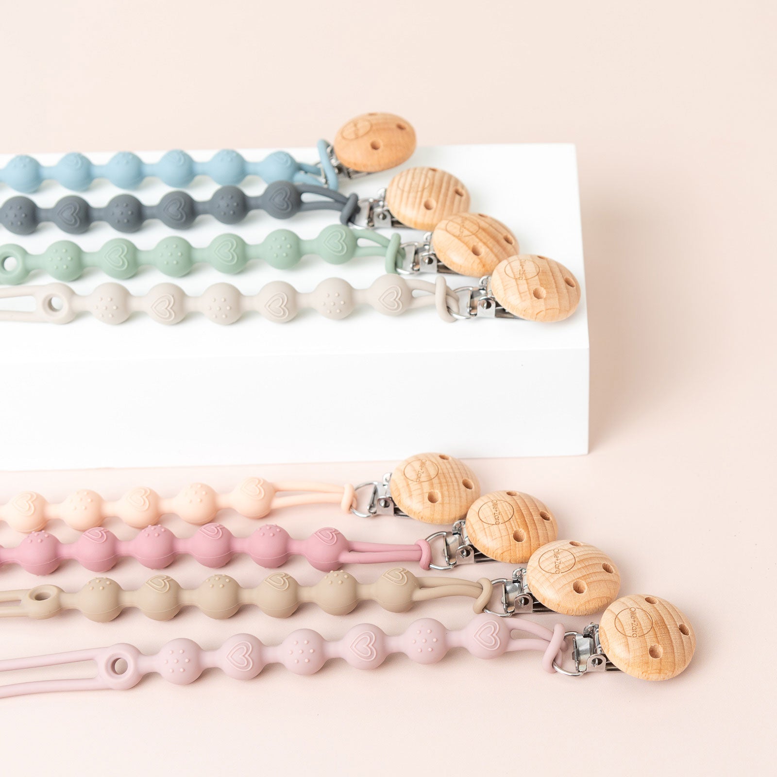Silicone Dummy Clip (NEW Design) – Ollie+Zara